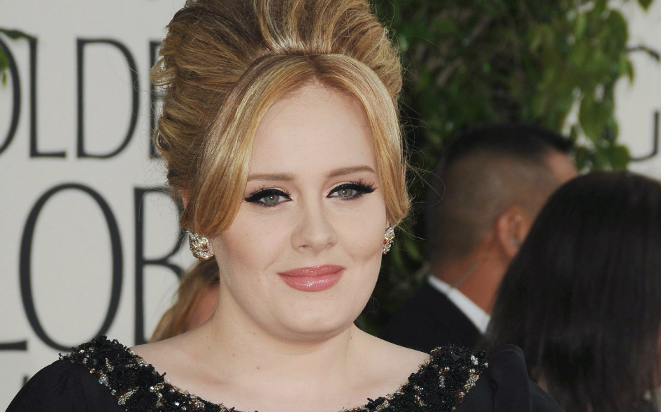 Adele baila y canta al ritmo de las Spice Girls