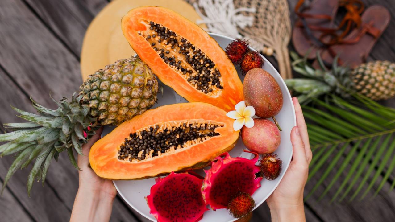 ¿Es bueno comer papaya por la noche? Horarios y recomendaciones