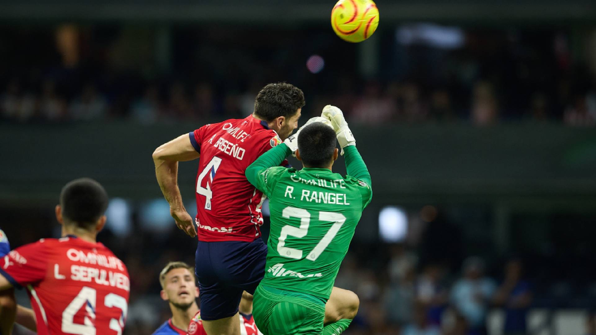 Las Chivas anunciaron la renovación de contrato de Raúl Tala Rangel ...