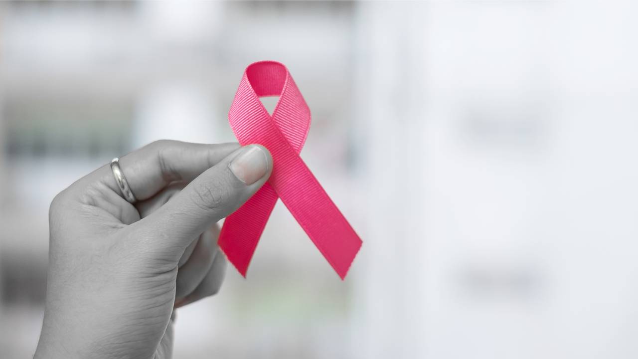 ¿De dónde viene el lazo rosa? Símbolo para visibilizar el cáncer de mama