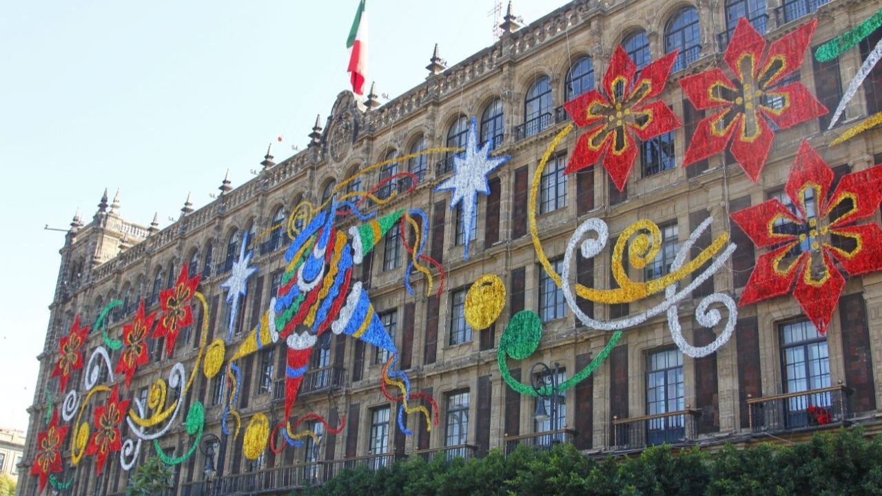¿A qué hora inicia el Alumbrado Navideño en el Zócalo CDMX 2024? Y ...