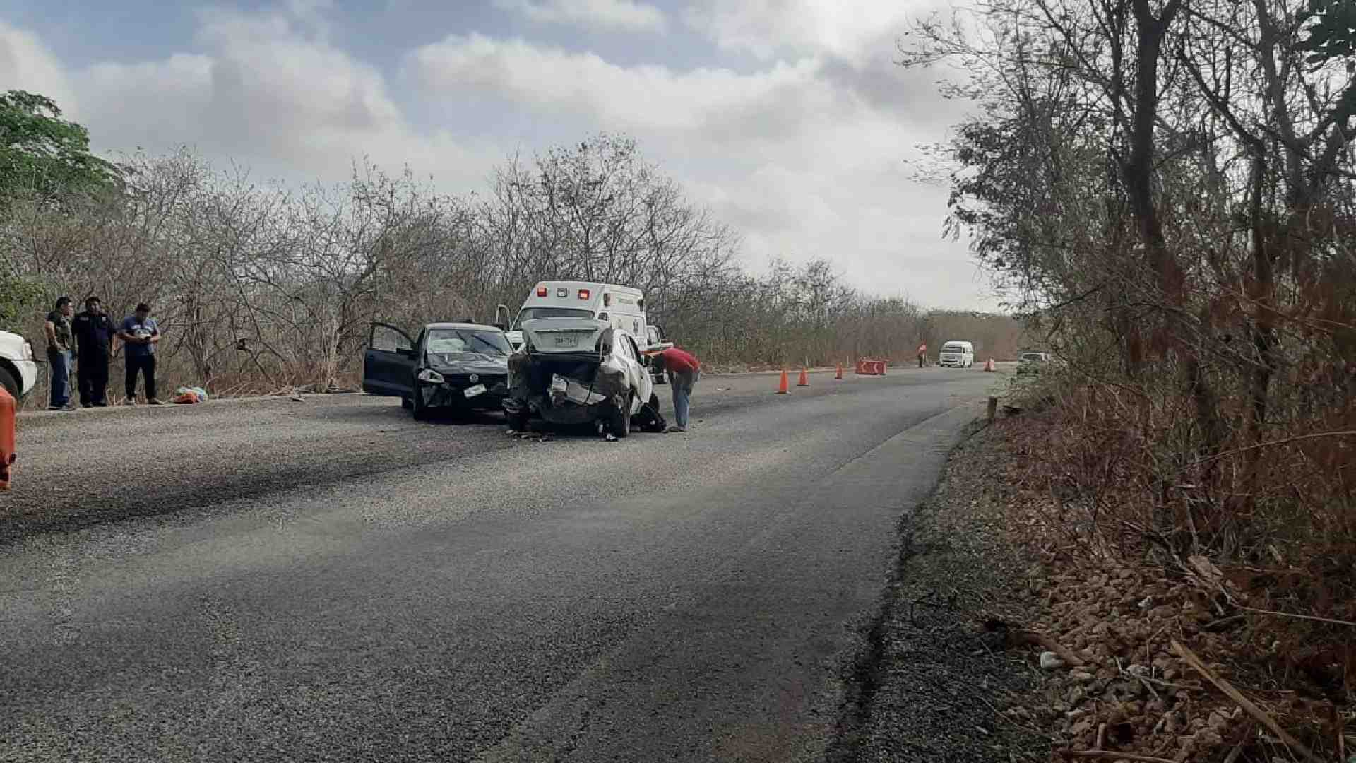 Fuerte accidente hoy 29 de mayo 2025: Tres autos se vieron involucrados ...