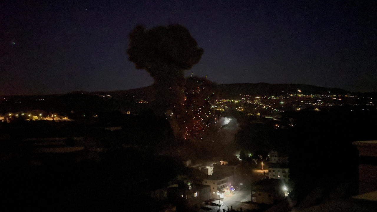 Israel lanza ataques contra Hezbolá en Líbano