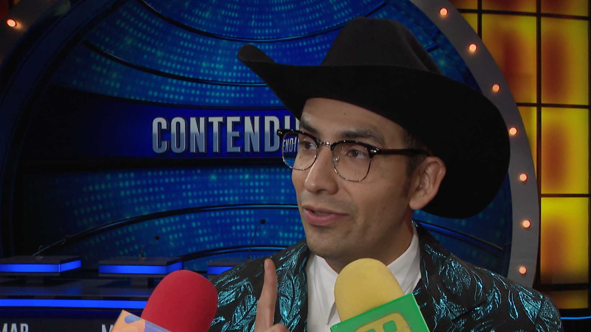 '100 Mexicanos' llega a TV Azteca con El Capi Pérez como conductor