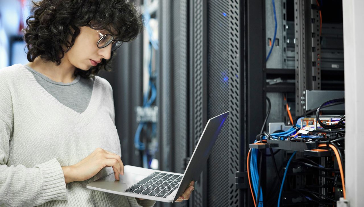 Sueldo de un ingeniero en sistemas en México; salario mensual 2023