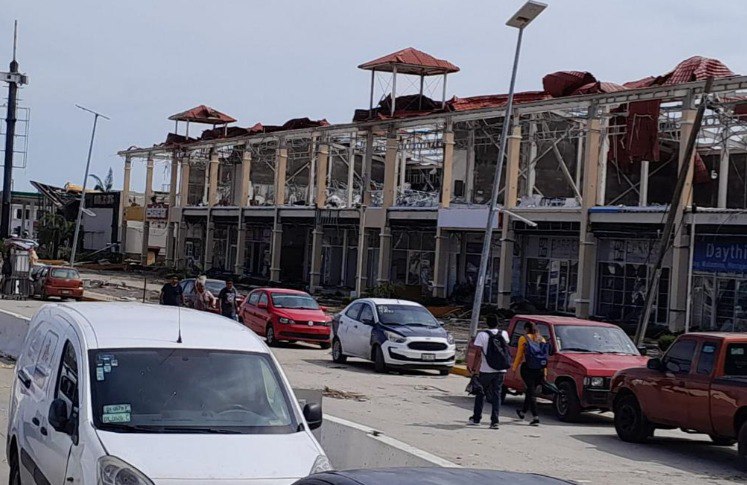 ¡Acapulco devastado! A una semana del huracán Otis la ayuda no llega