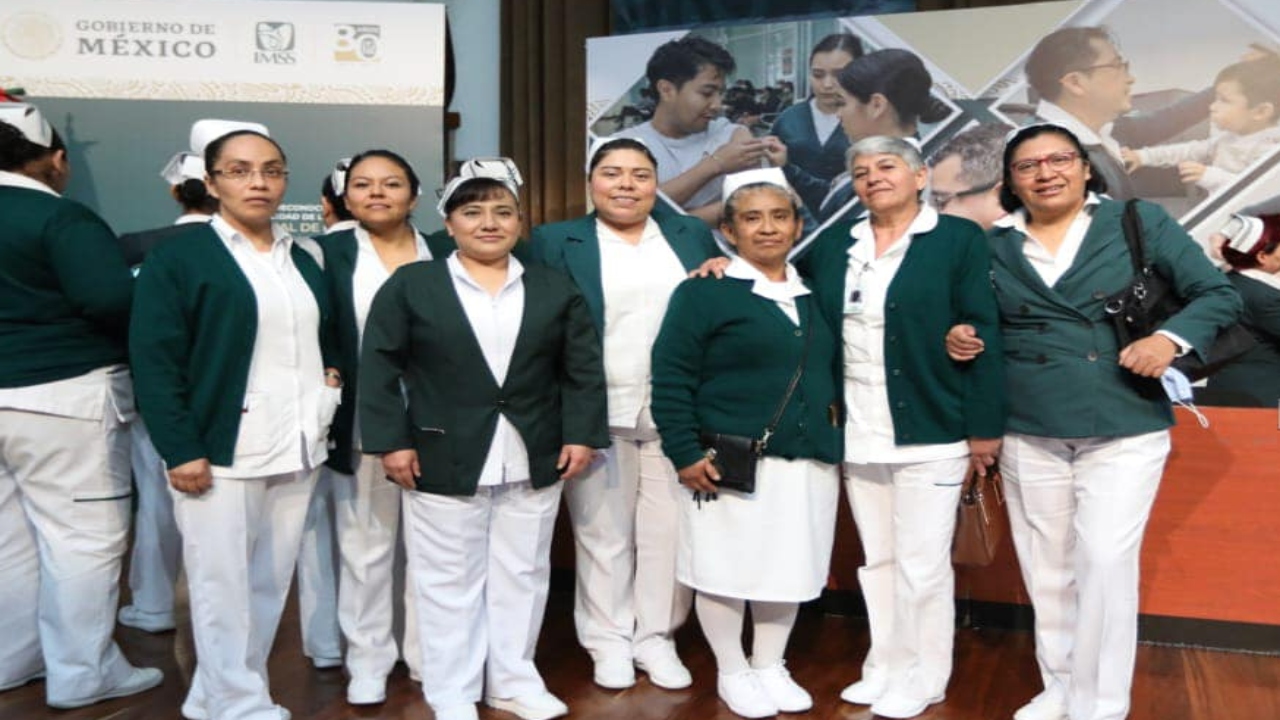 Licenciatura de enfermería en el IMSS: Requisitos y cómo entrar en 2024