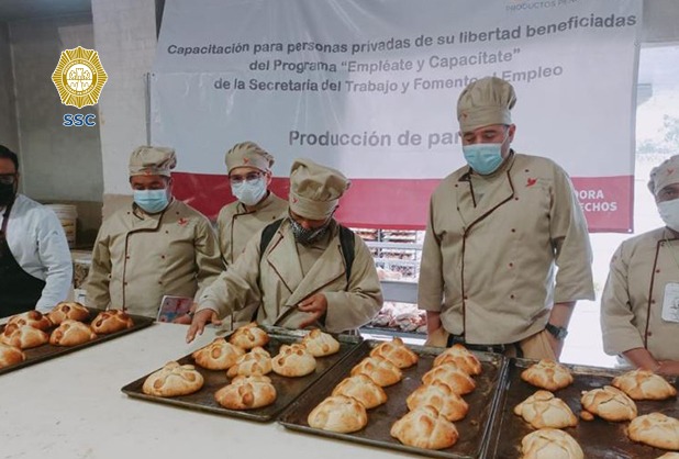 SSC Y STyFE capacitan a internos para hacer pan