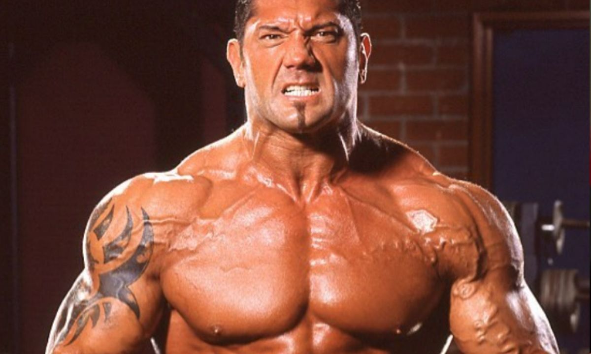 Batista, ex luchador de WWE comparte su cambio físico y preocupa a sus fans
