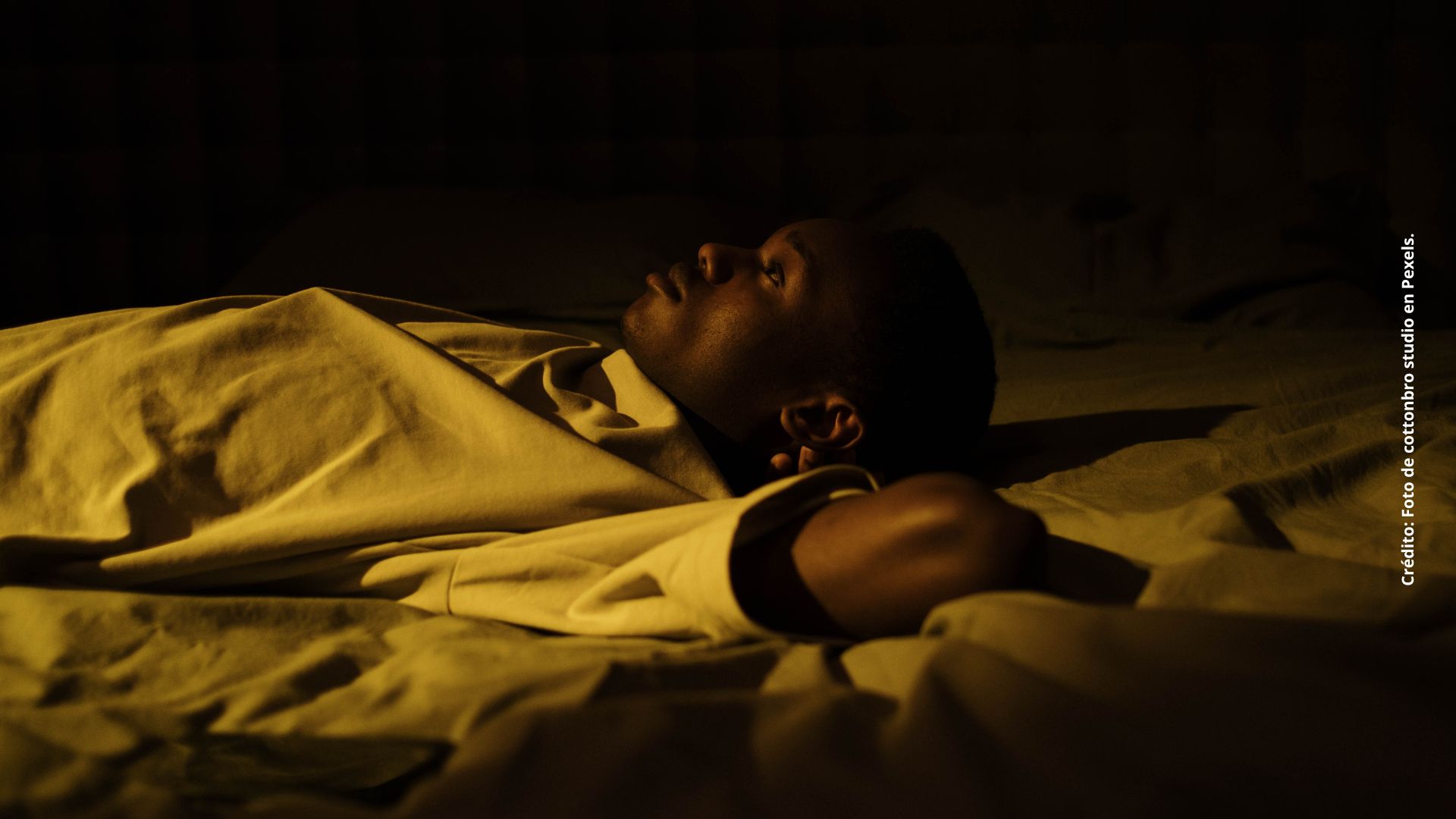 ¿Cuáles son los riesgos de desvelarse todas las noches?