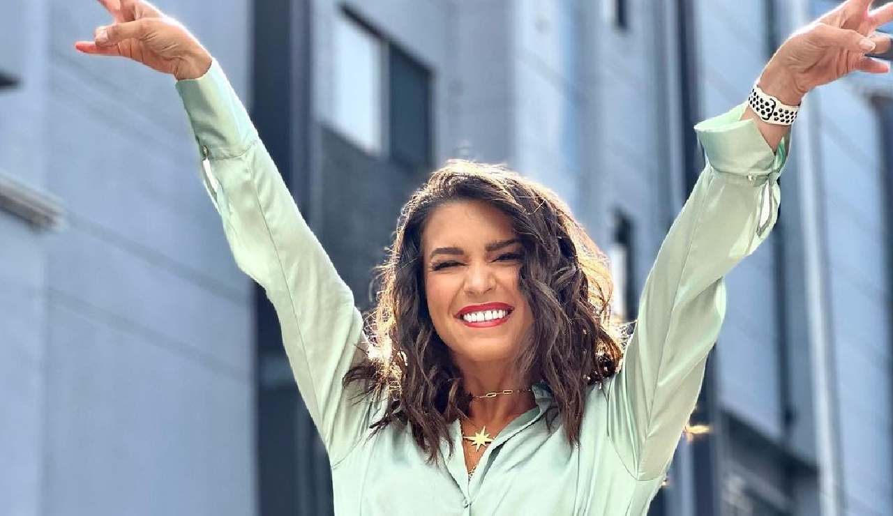 Laura G y su outfit de colores que sorprendió en VLA