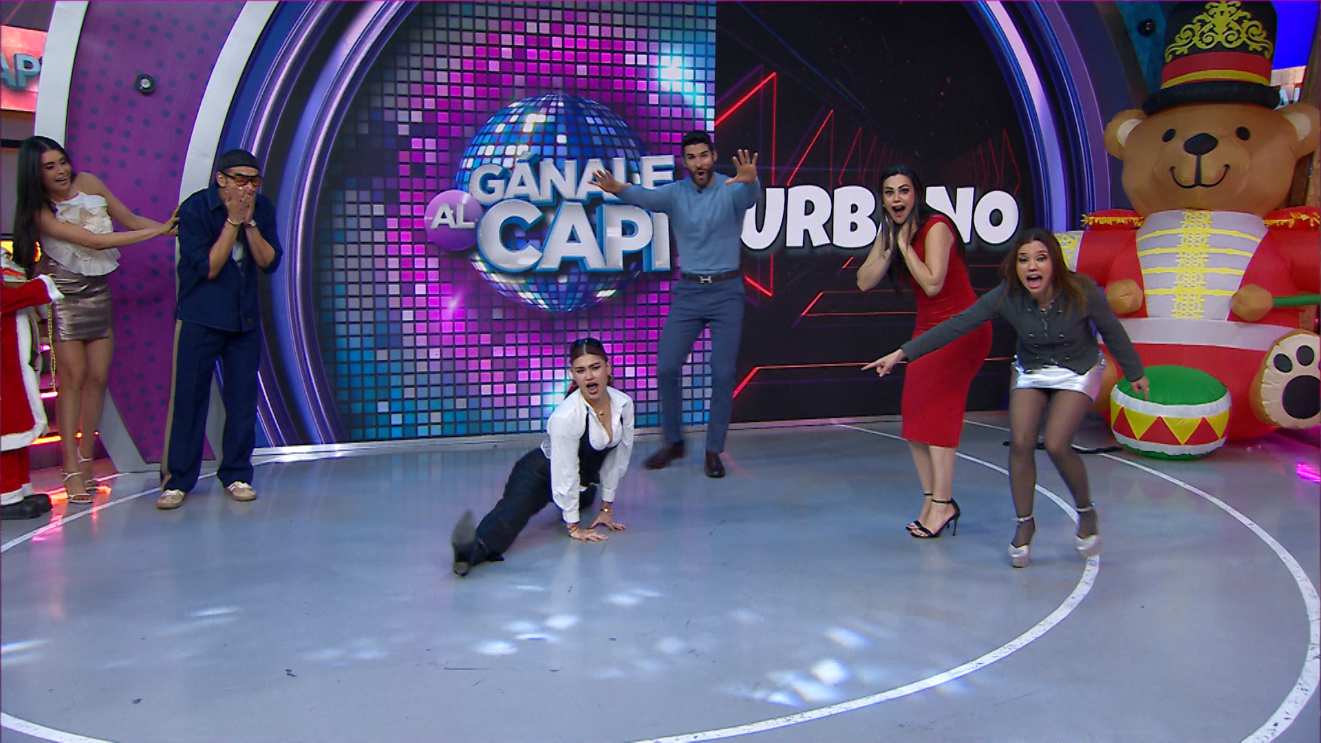 Sofi Mata VS Capi Pérez: La cantante llegó a Venga La Alegría para ...