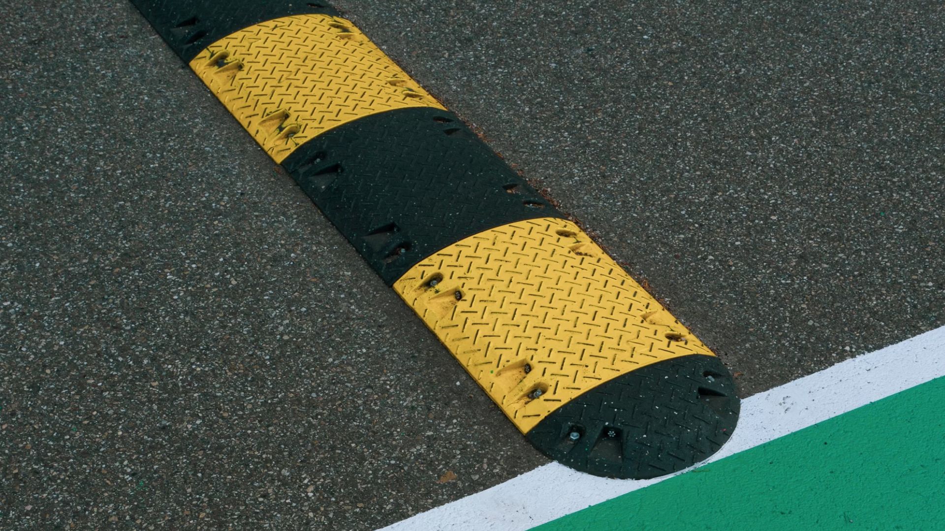 Topes en Querétaro: ¿por qué son indispensables en la movilidad urbana?