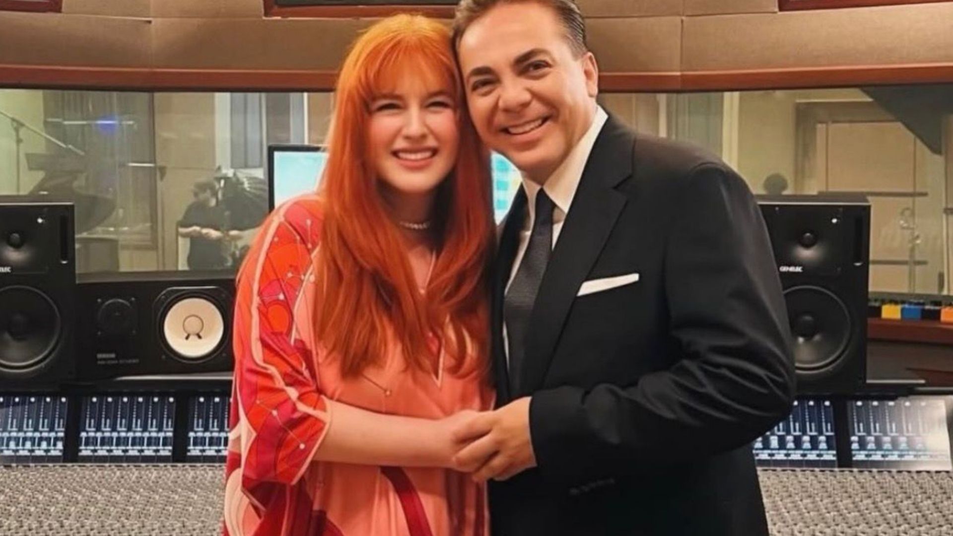 Cristian Castro NIEGA noviazgo con Victoria Kühne; así se refirió a la ...
