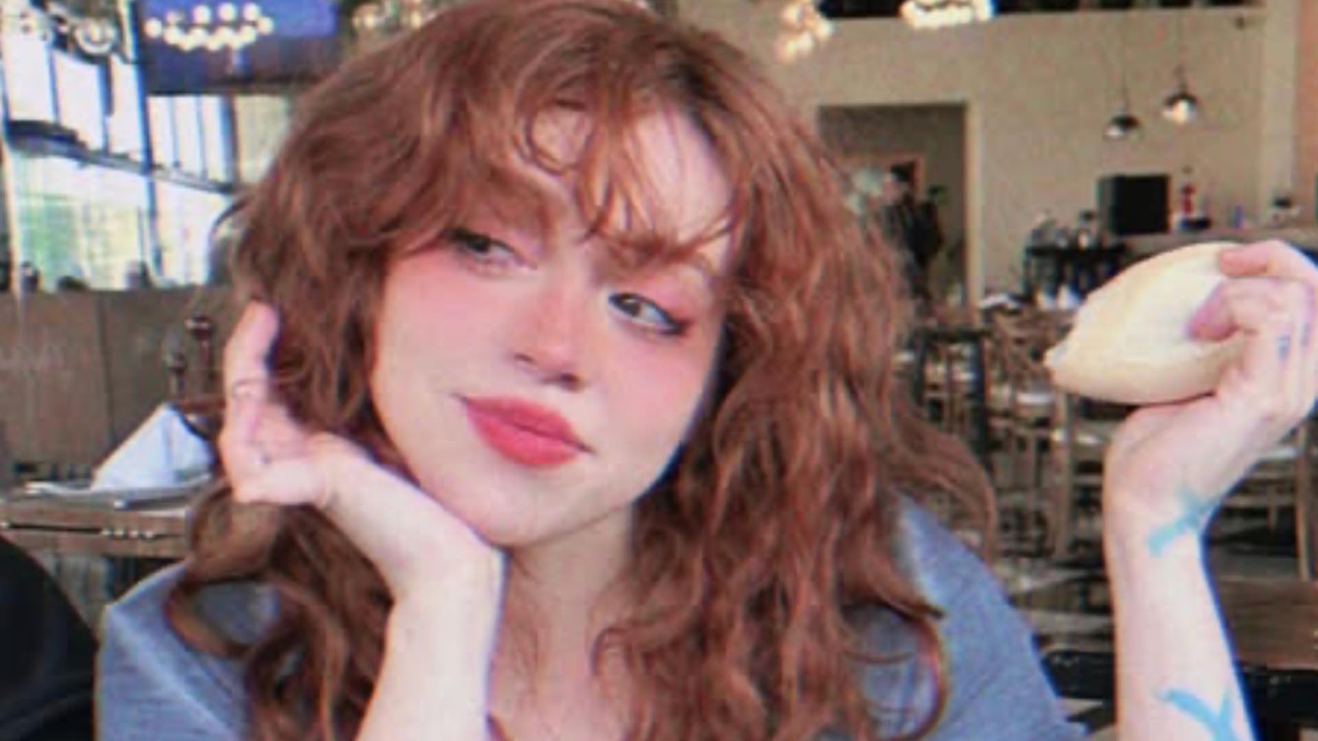 ¿Brigitte Grey recibió regalo de un fan tras ser funada en redes?