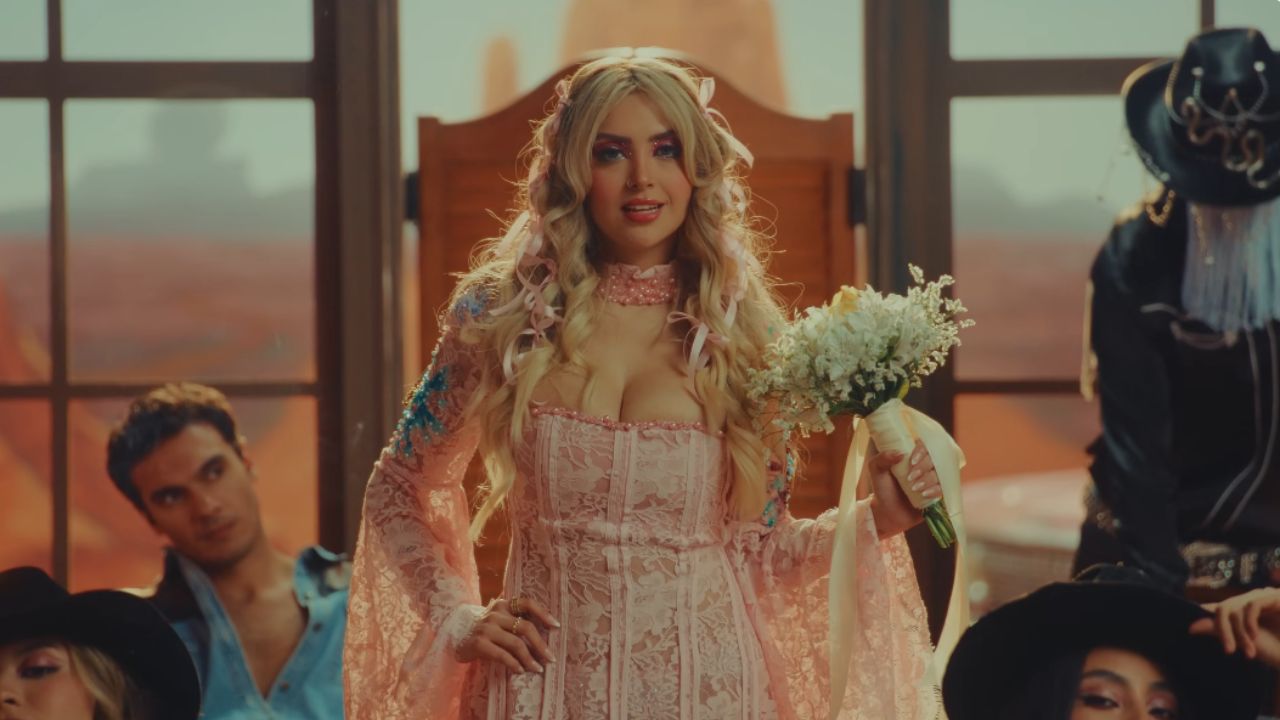 Aria Bela debuta en los corridos tumbados con 'Online', la nueva canción de Arigameplays