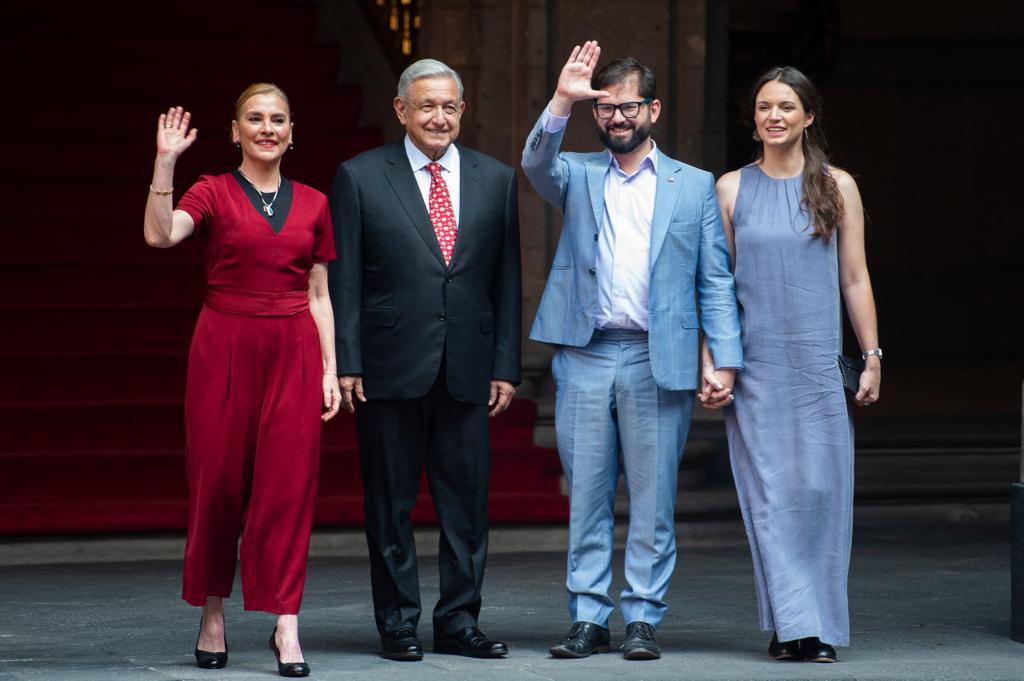 Se reúnen AMLO y Boric en Palacio Nacional