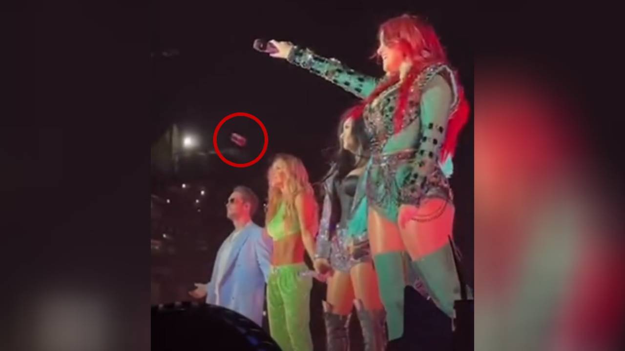 VIDEO: Fan lanza pulsera y le pega a Anahí durante show en Estados Unidos