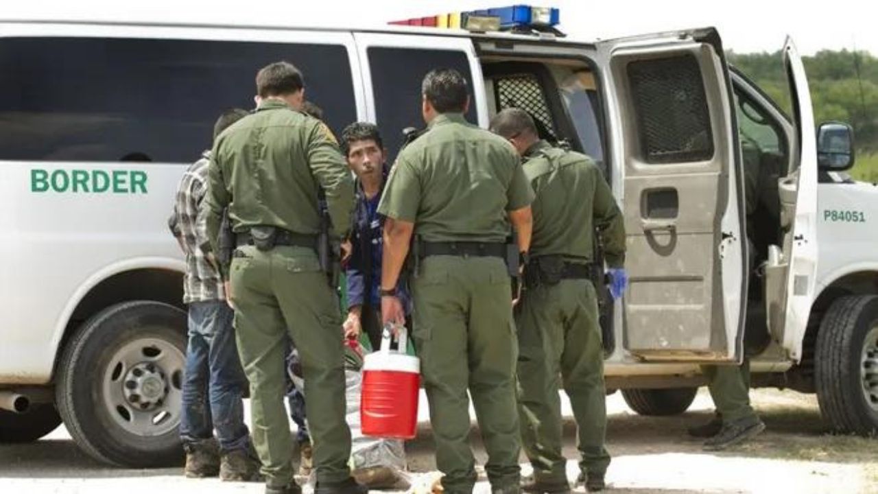 ¿En qué consiste la Ley Antimigrante de Texas SB4?