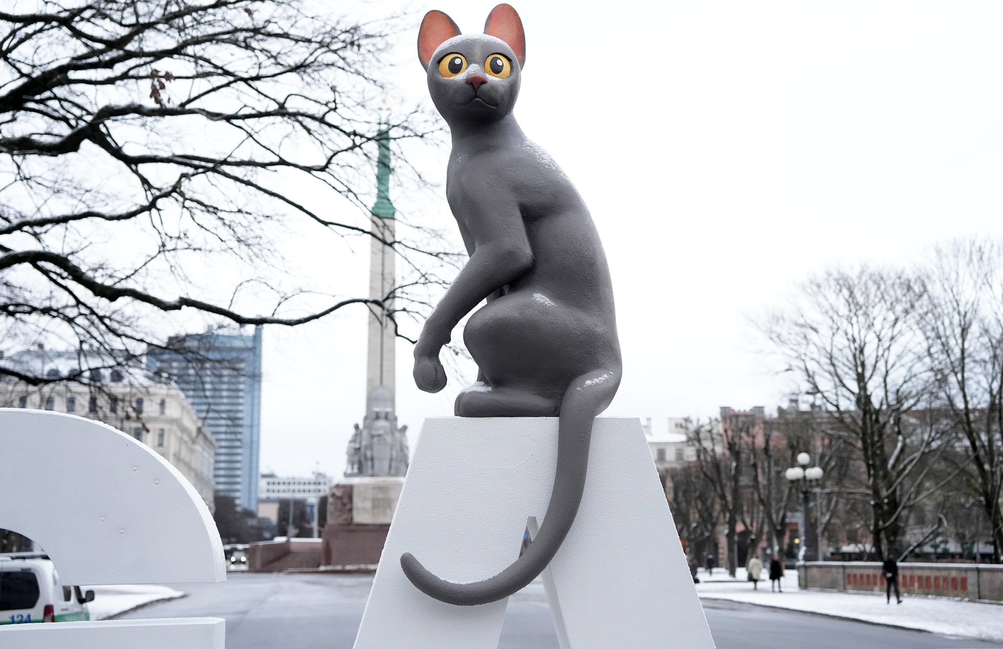 Letonia rinde homenaje a Flow con una estatua