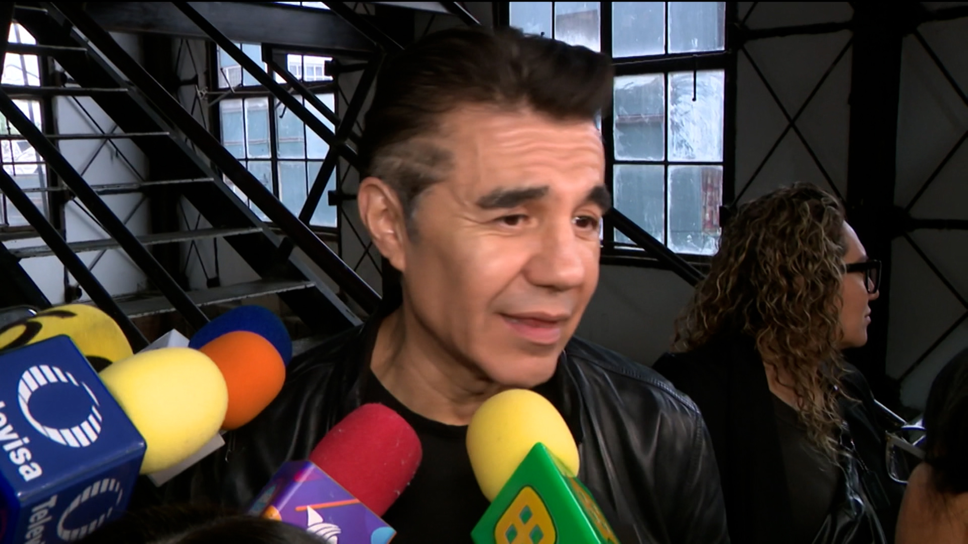 Adrián Uribe reacciona a las declaraciones sobre Marjorie de Sousa