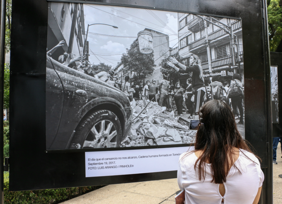 Exposición rinde homenaje a héroes del 19S