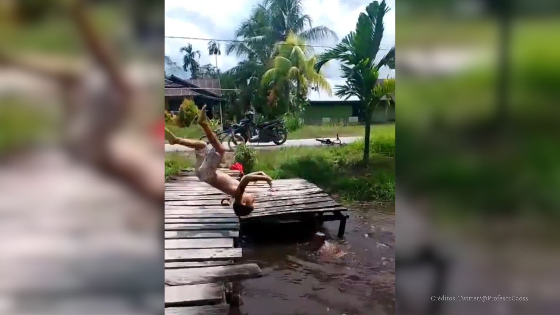 Video viral: Pequeño se echa clavado y ve estrellitas.
