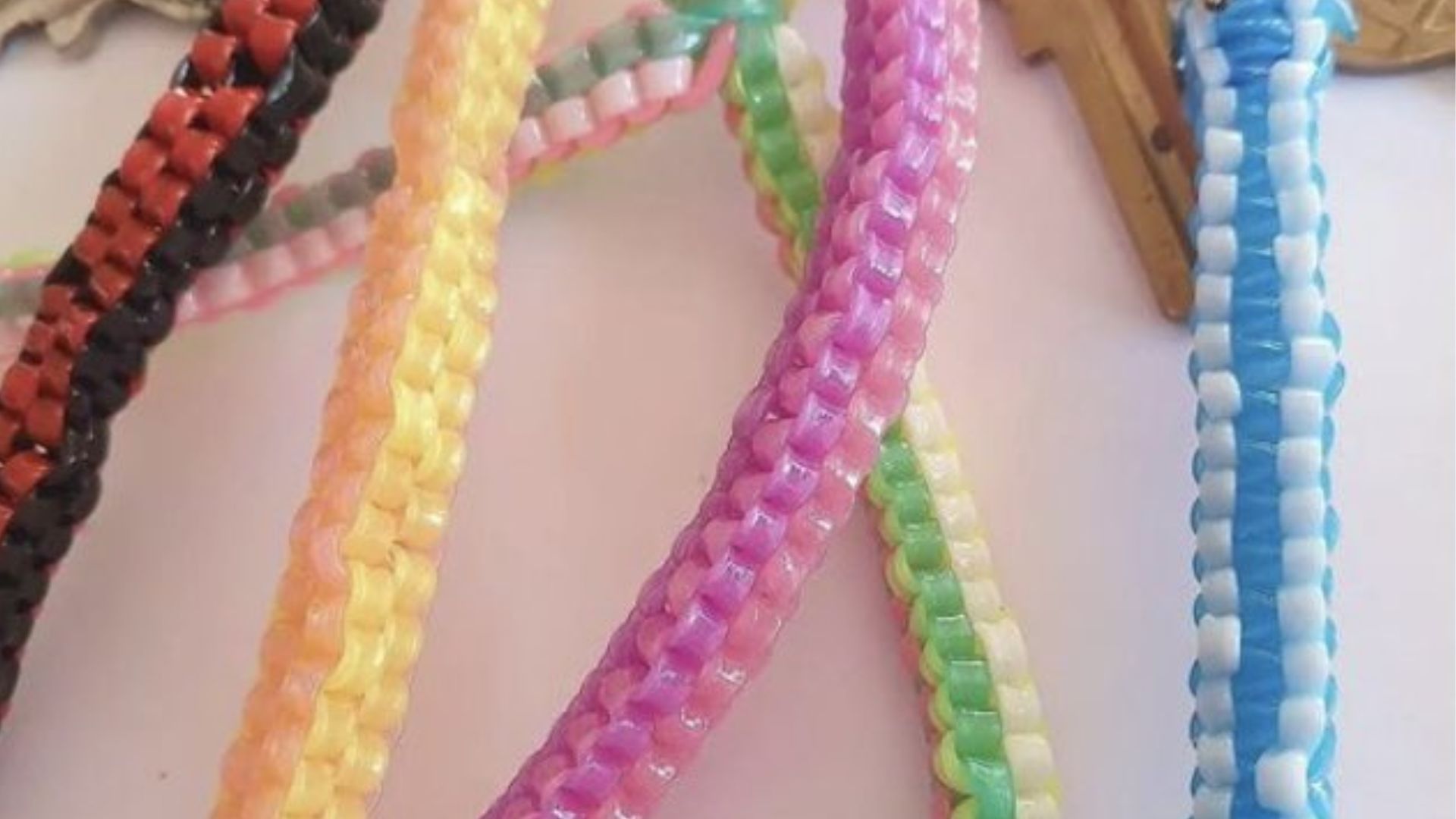 ¿Qué es Scoubidou?