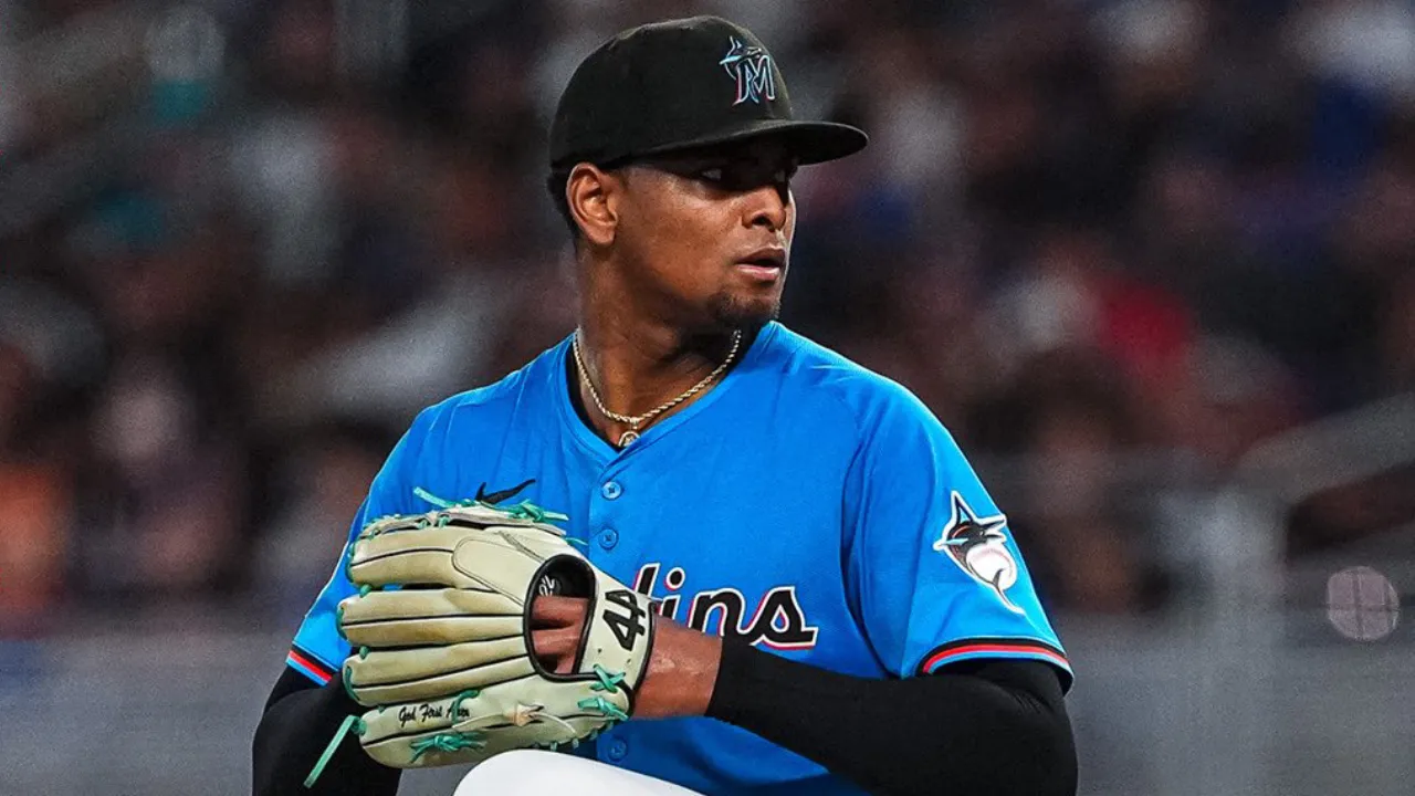 Marlins intercambian a Edward Cabrera a los Cachorros por el prospecto ...