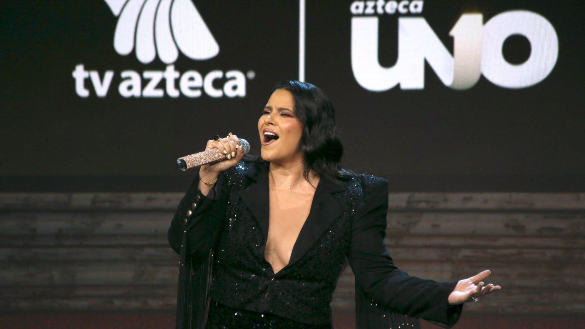 A sus 42 años, Litzy revela que quiere ser mamá y formar una familia ...