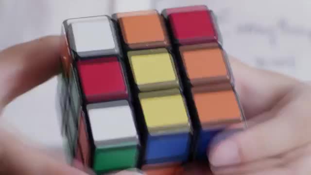 ¿Cual es el origen del cubo Rubik?