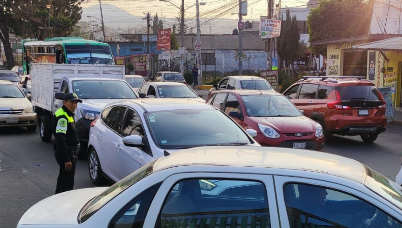 Hoy No Circula Sabatino 4 de febrero en CDMX y Edomex