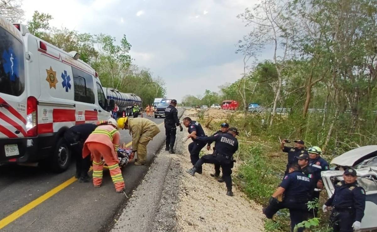 Accidente en la Mérida-Cancún deja saldo de un niño muerto y 5 lesionados