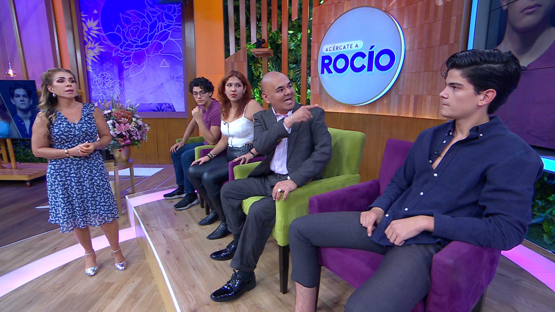 De pretendientes a acosadores | Acércate a Rocío