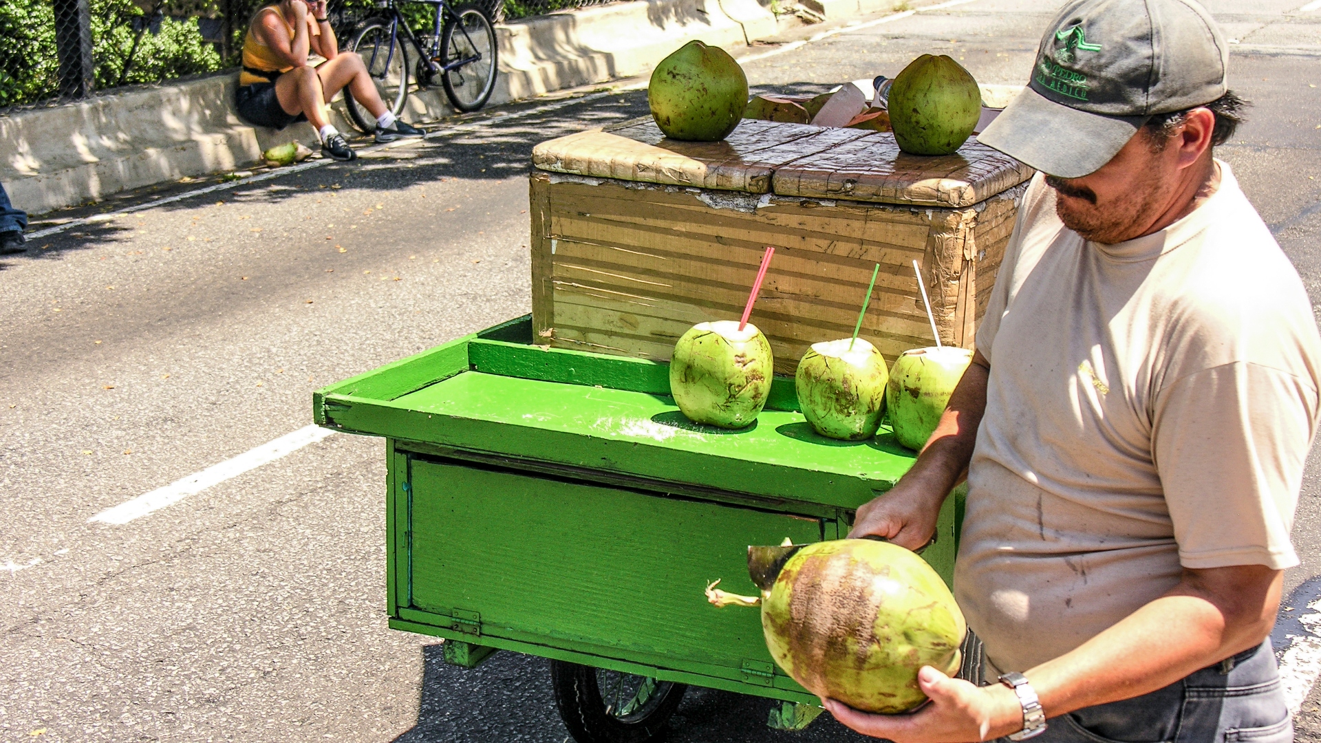 Un mexicano que vende cocos en Los Ángeles ahora tendrá dos ...