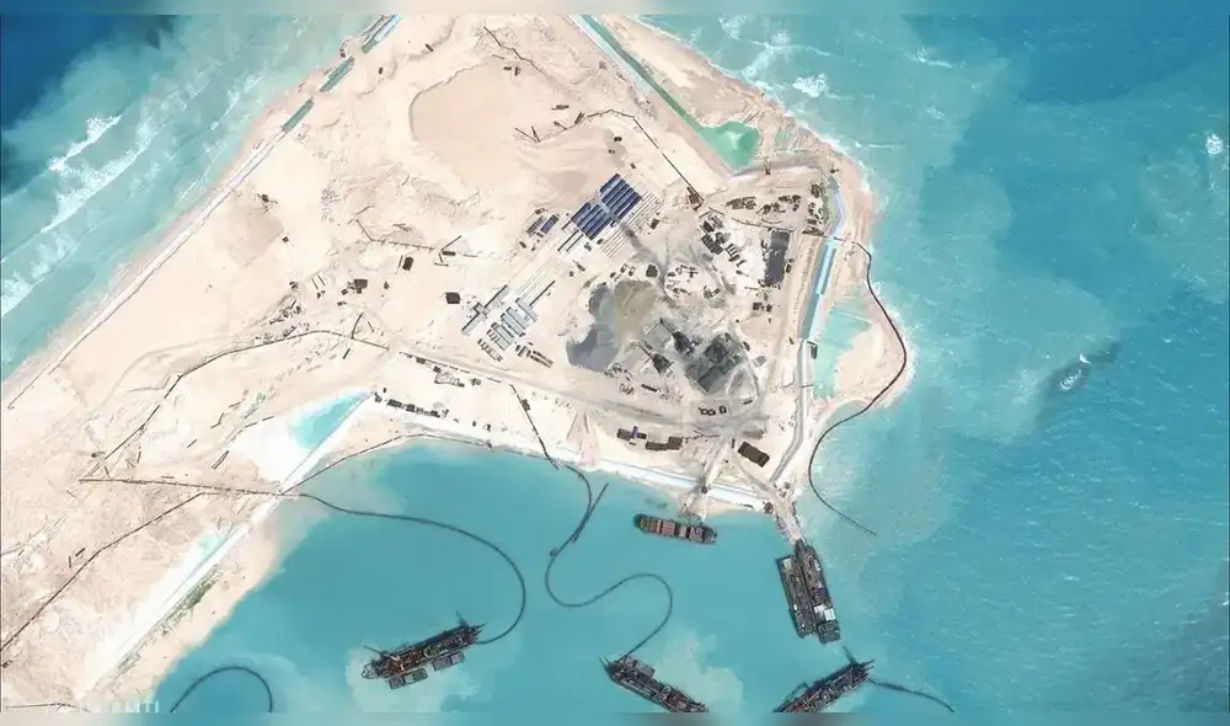 Sorpresa mundial: arrojaron toneladas de arena al océano durante 12 ...