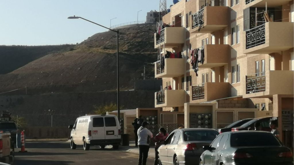 Niño murió en Tijuana; jugaba en un segundo piso