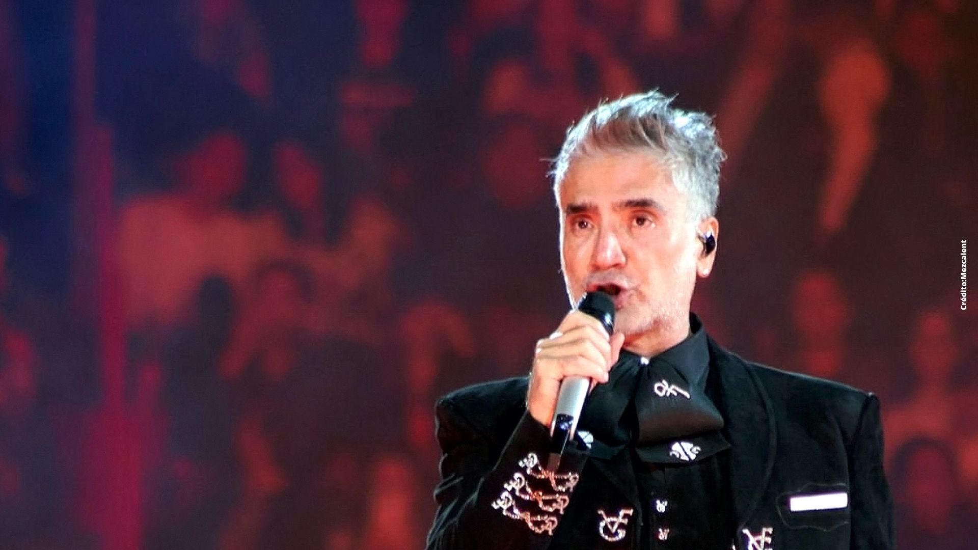 Alejandro Fernández reveló en la Plaza México que será abuelo