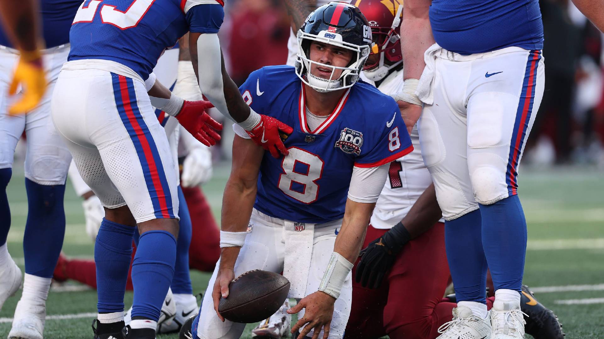 OFICIAL: Daniel Jones sale de los New York Giants de la NFL