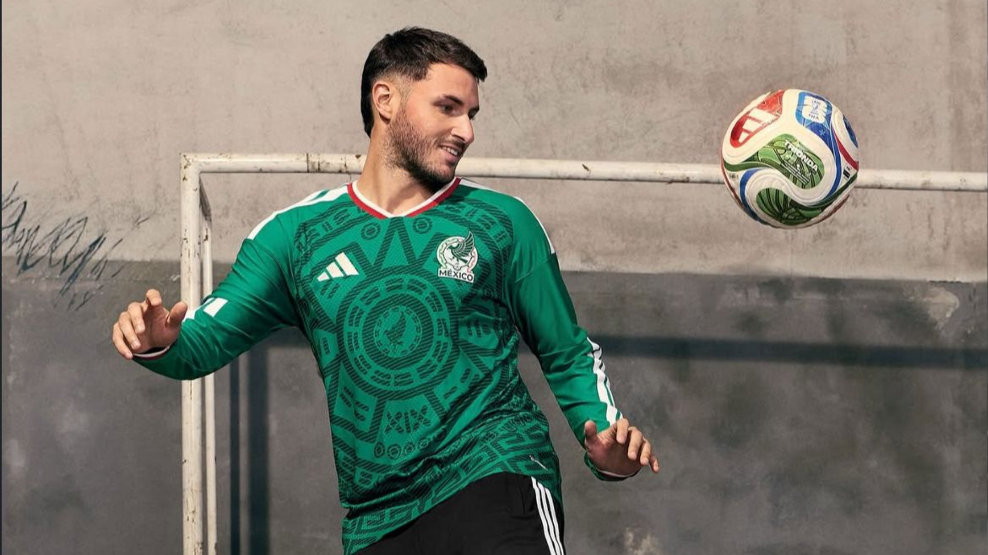 OFICIAL | Presentan el nuevo uniforme de México rumbo al Mundial 2026