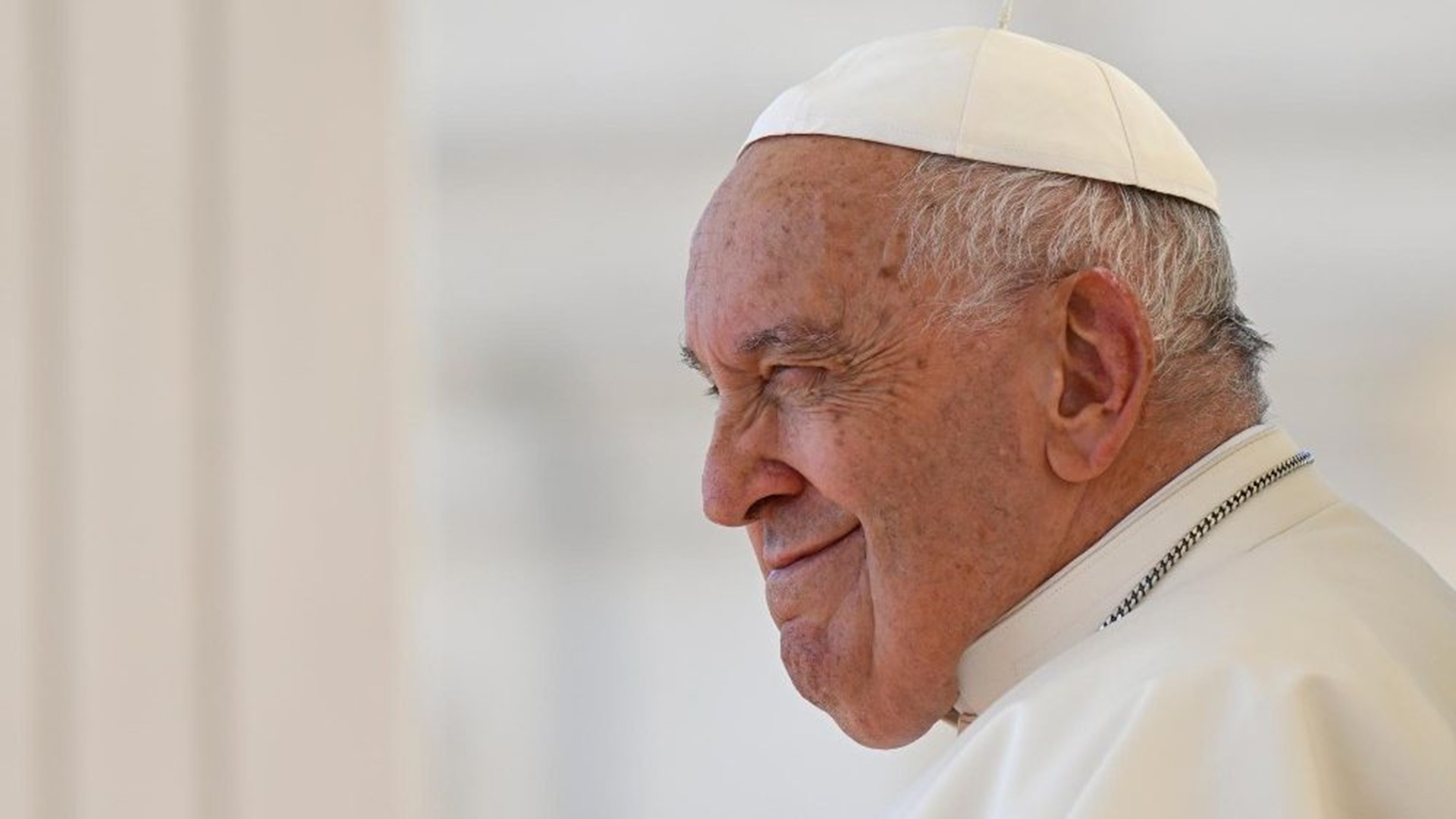 Actualización: Papa Francisco está fuera de peligro pero seguirá ...