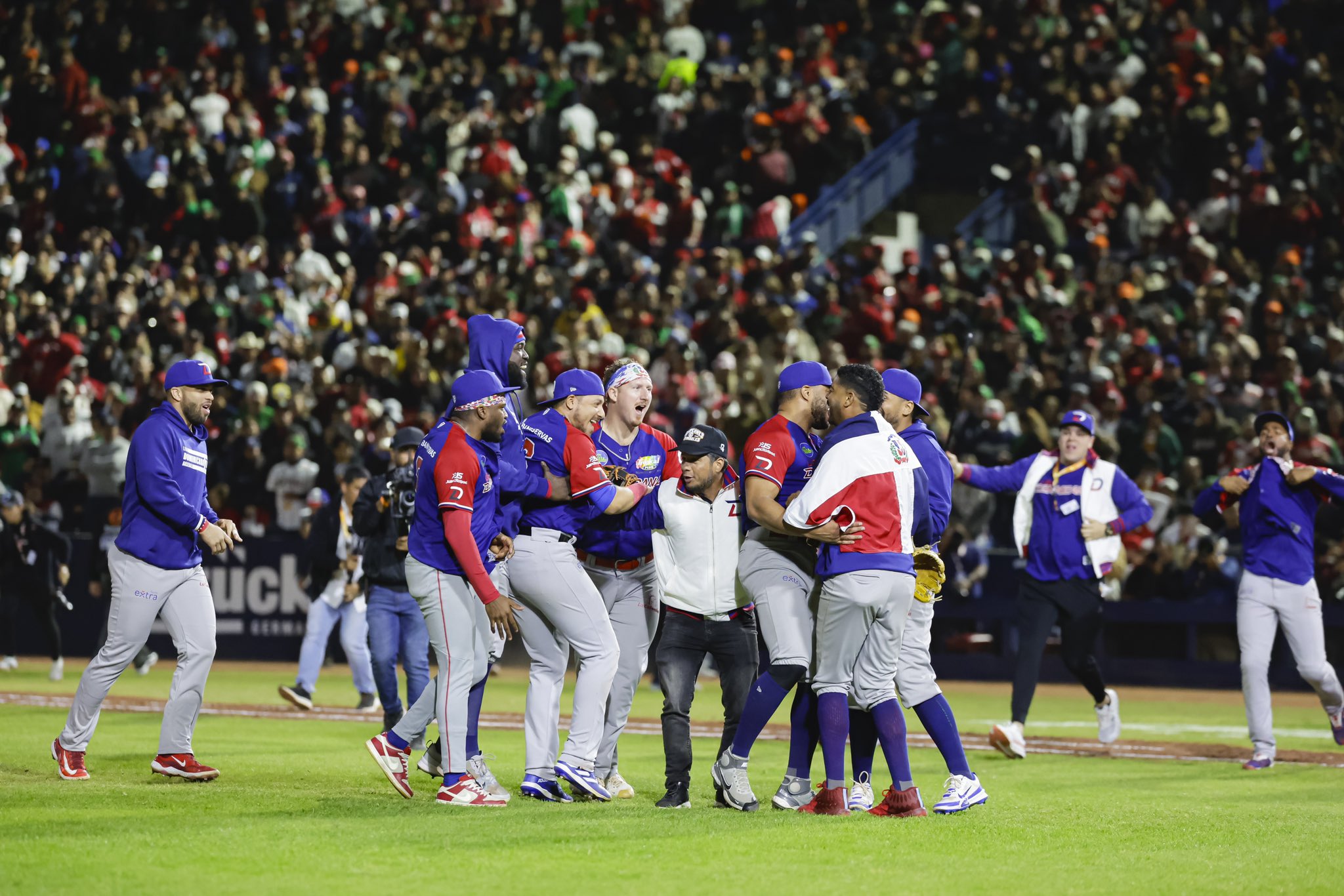 Final de la Serie del Caribe 2025: Leones de Escogido campeón, resumen del encuentro
