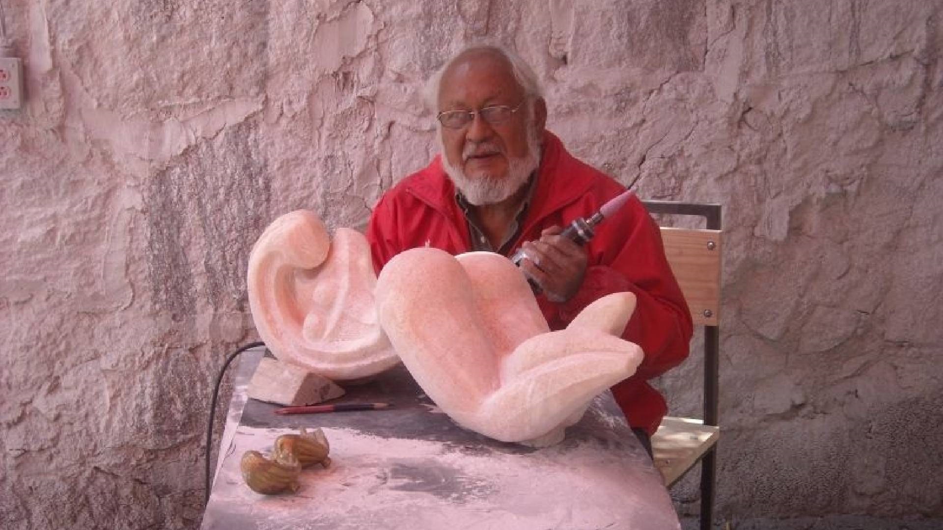 Murió el escultor mexicano Abel Ramírez