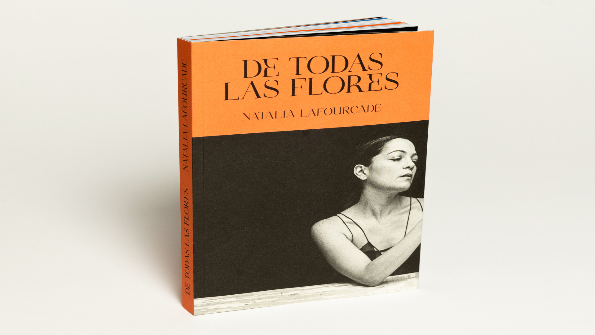 Natalia Lafourcade De todas las flores en la FIL Guadalajara