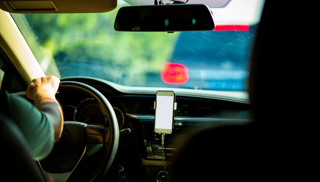 Uber anuncia nuevo servicio en aeropuertos de Cancún y CDMX