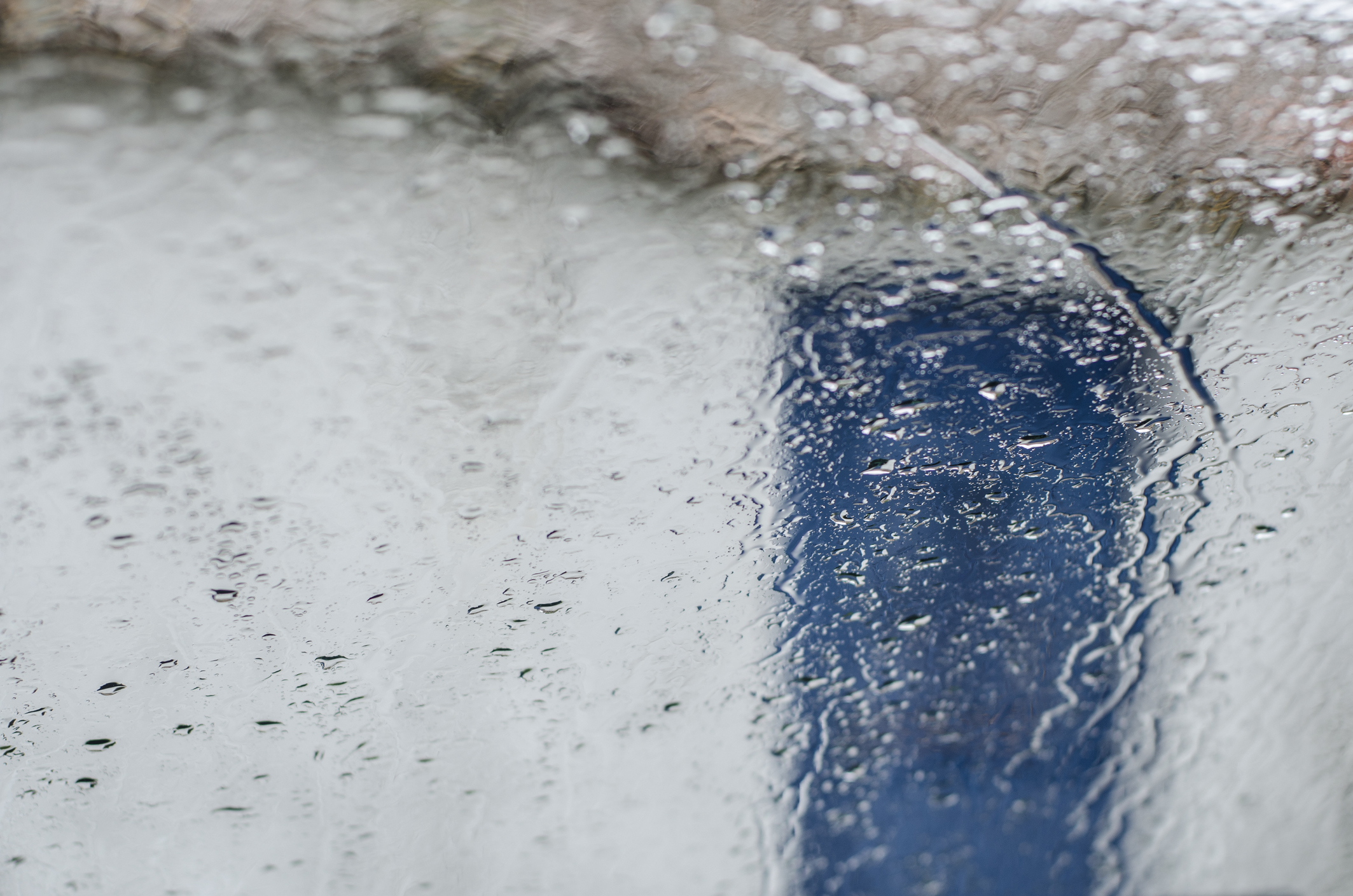 ¿Cómo crearon la superficie hidrofóbica más resistente del mundo?