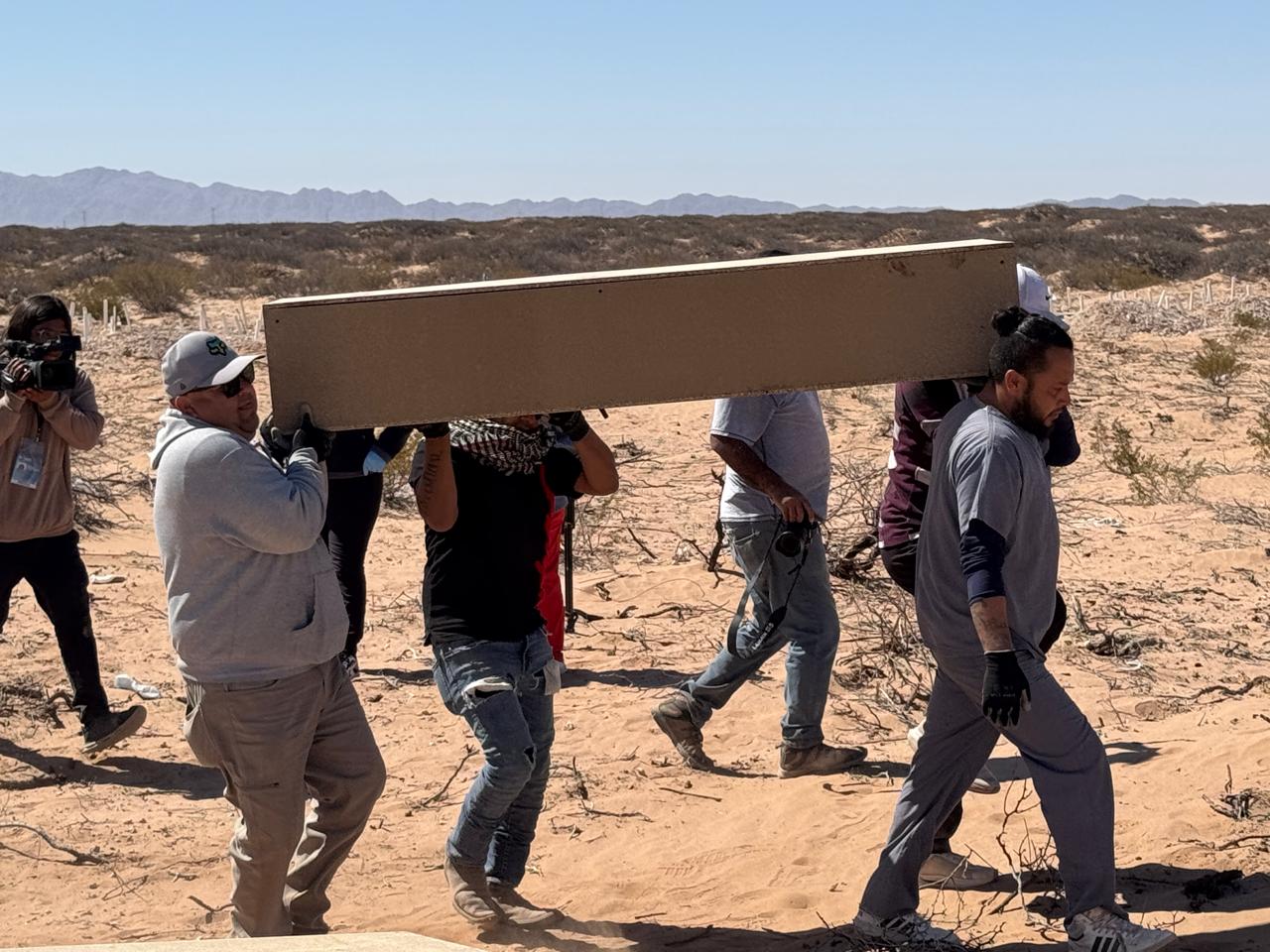 ¿Cómo fue que inhumaron 56 cuerpos no identificados en Ciudad Juárez?