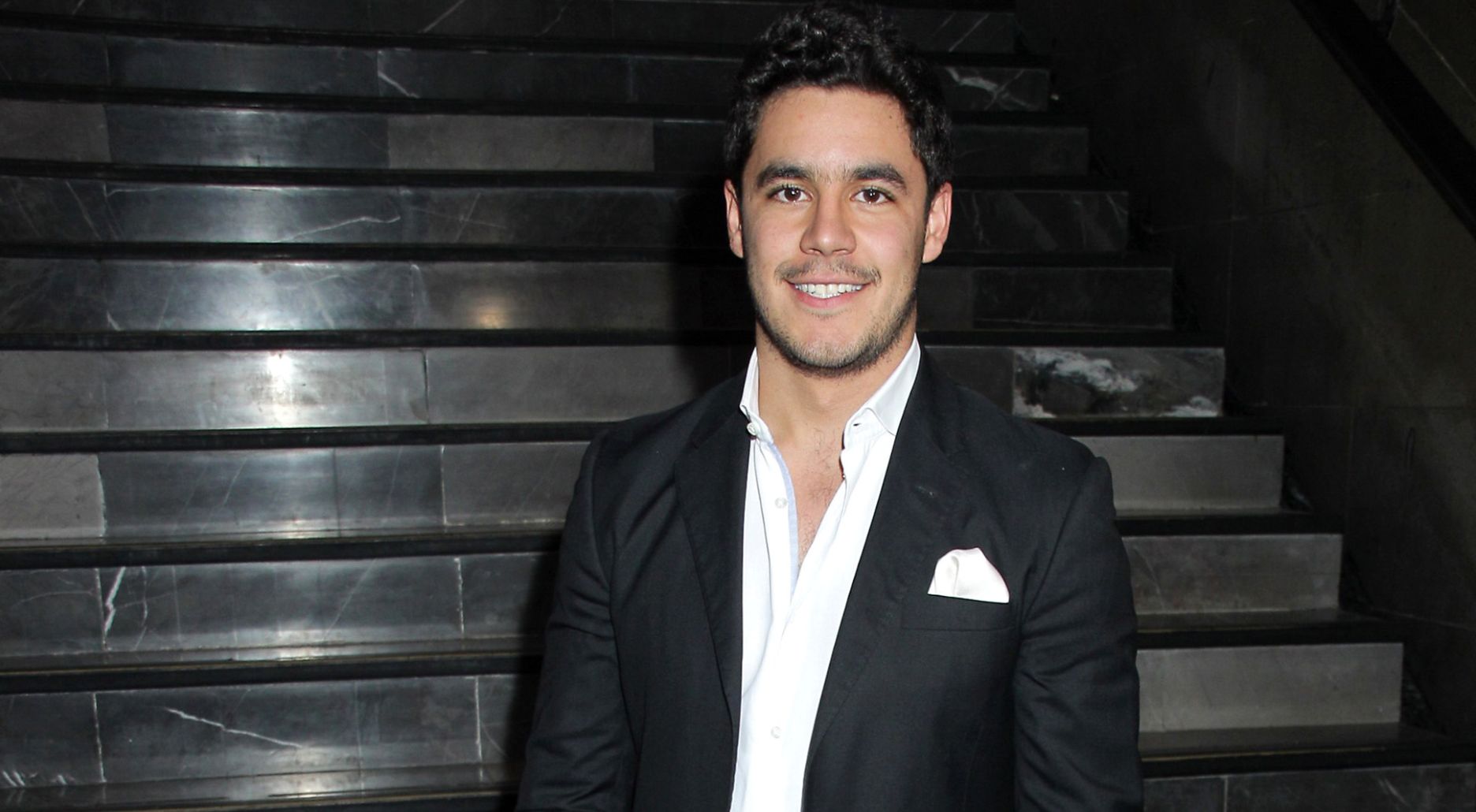 ¿Cuál es nuevo sencillo de Eduardo Capetillo Jr. y Lucero Mijares?