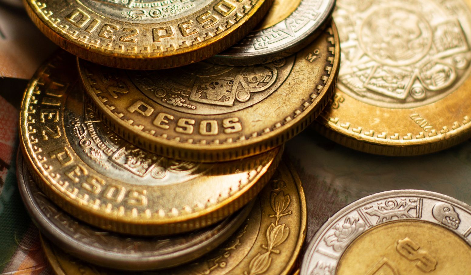 Banxico anuncia cambios en monedas de 1, 2 y 5 pesos para 2025