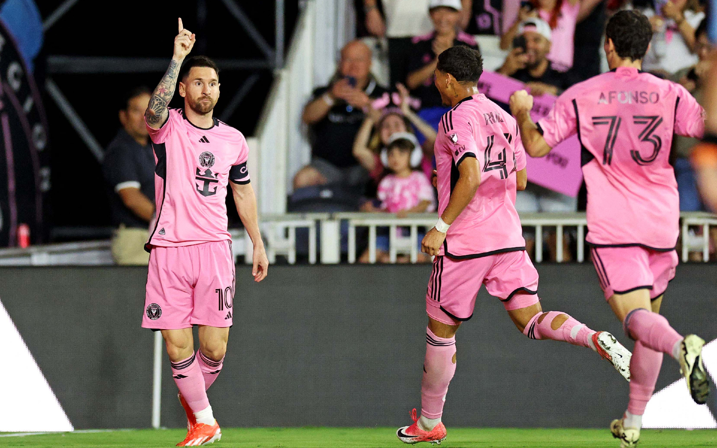 Lionel Messi hace gol en su regreso con el Inter de Miami